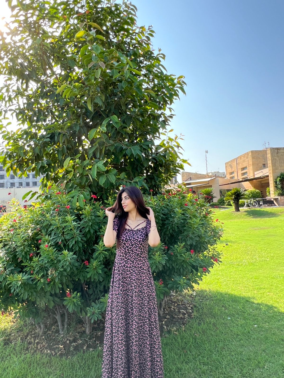 FLORA – cherrythreads.pk